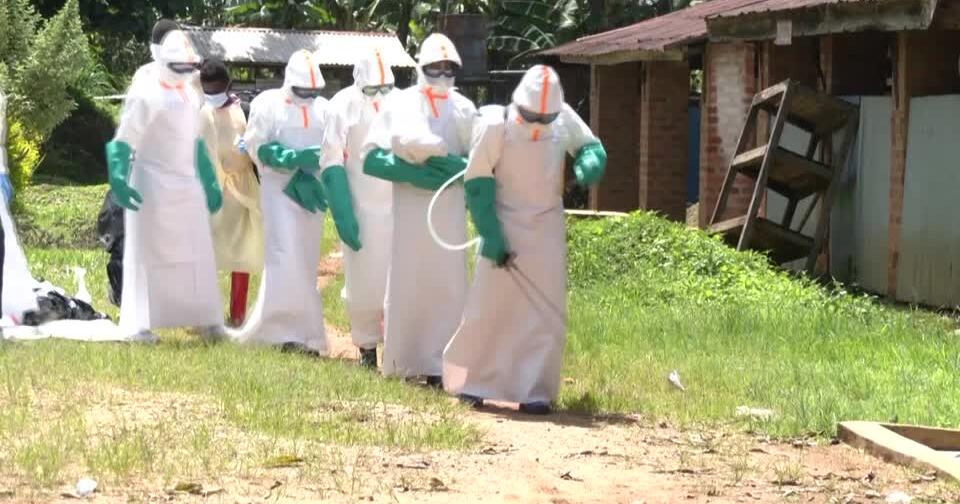 WHO-Chef besucht neues Ebola-Behandlungszentrum im Kongo - Video | WEB.DE
