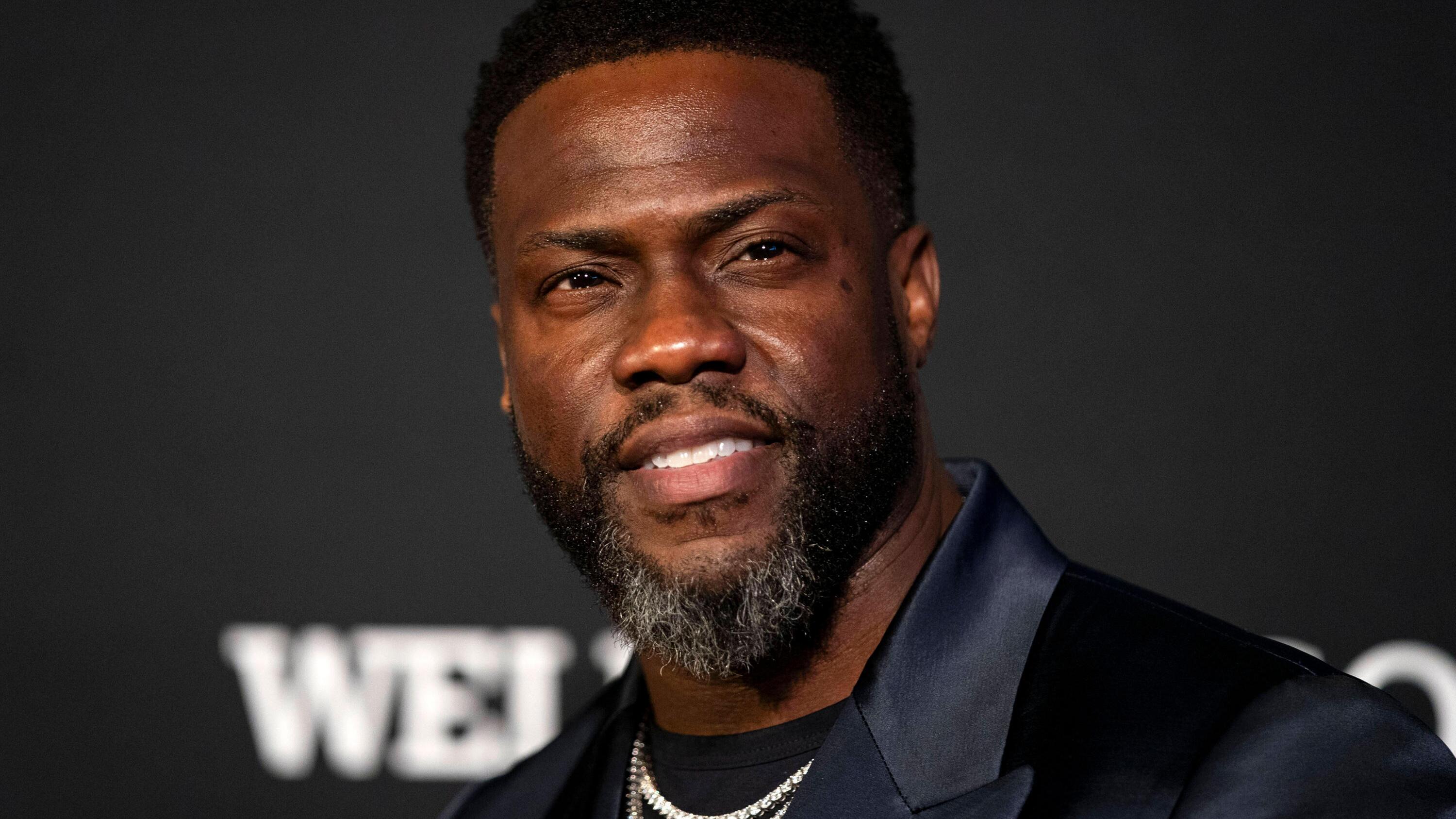 Kevin Hart Freundin Kinder Mit "The Rock" Bussi: Kevin Hart Feiert