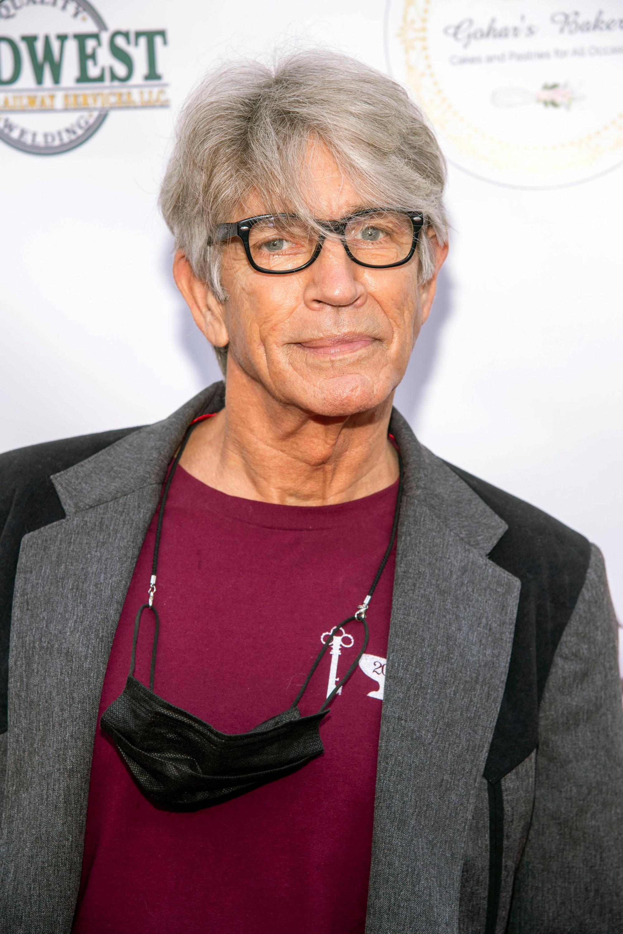 Clann Eric Roberts
