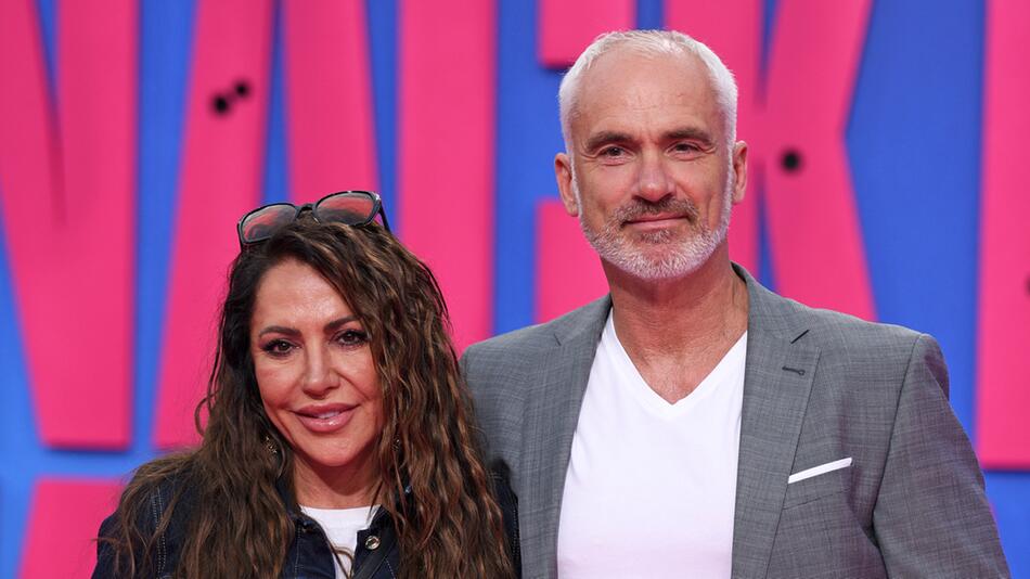 Simone Thomalla und ihr René zeigen auf dem Red Carpet ihre Liebe | WEB.DE