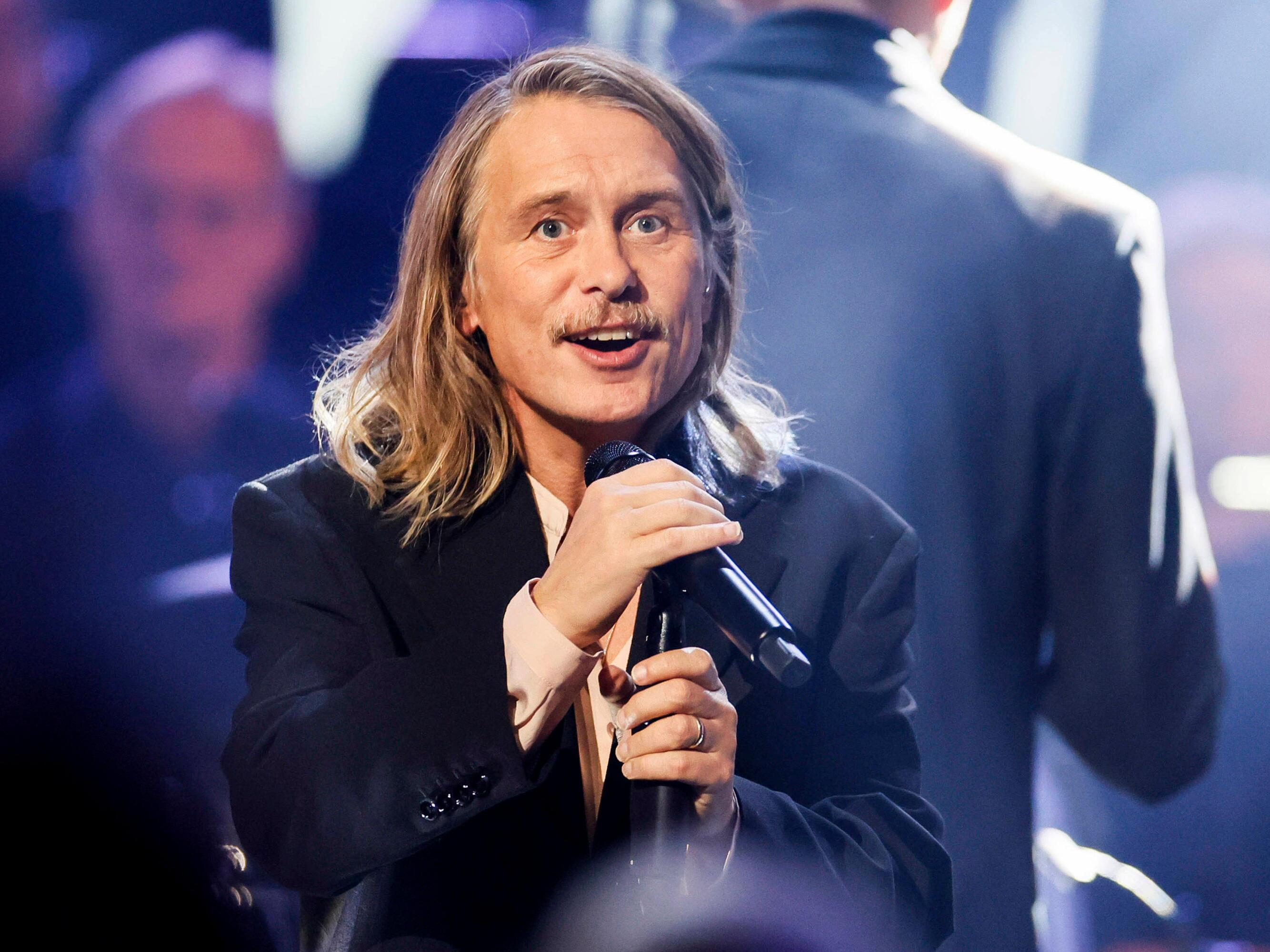 Mark Owen 2014