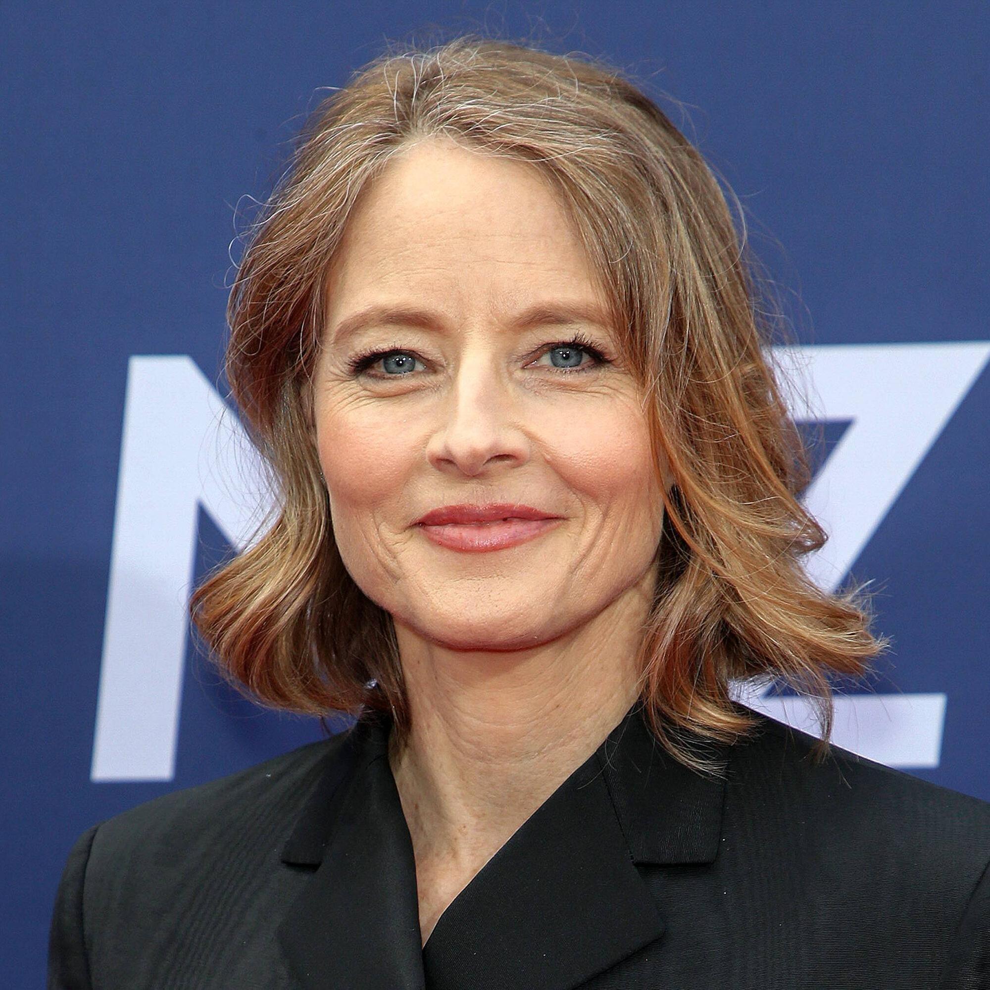 Jodie Foster 2024 Jodie Foster Smashes Multiple Oscar Records With