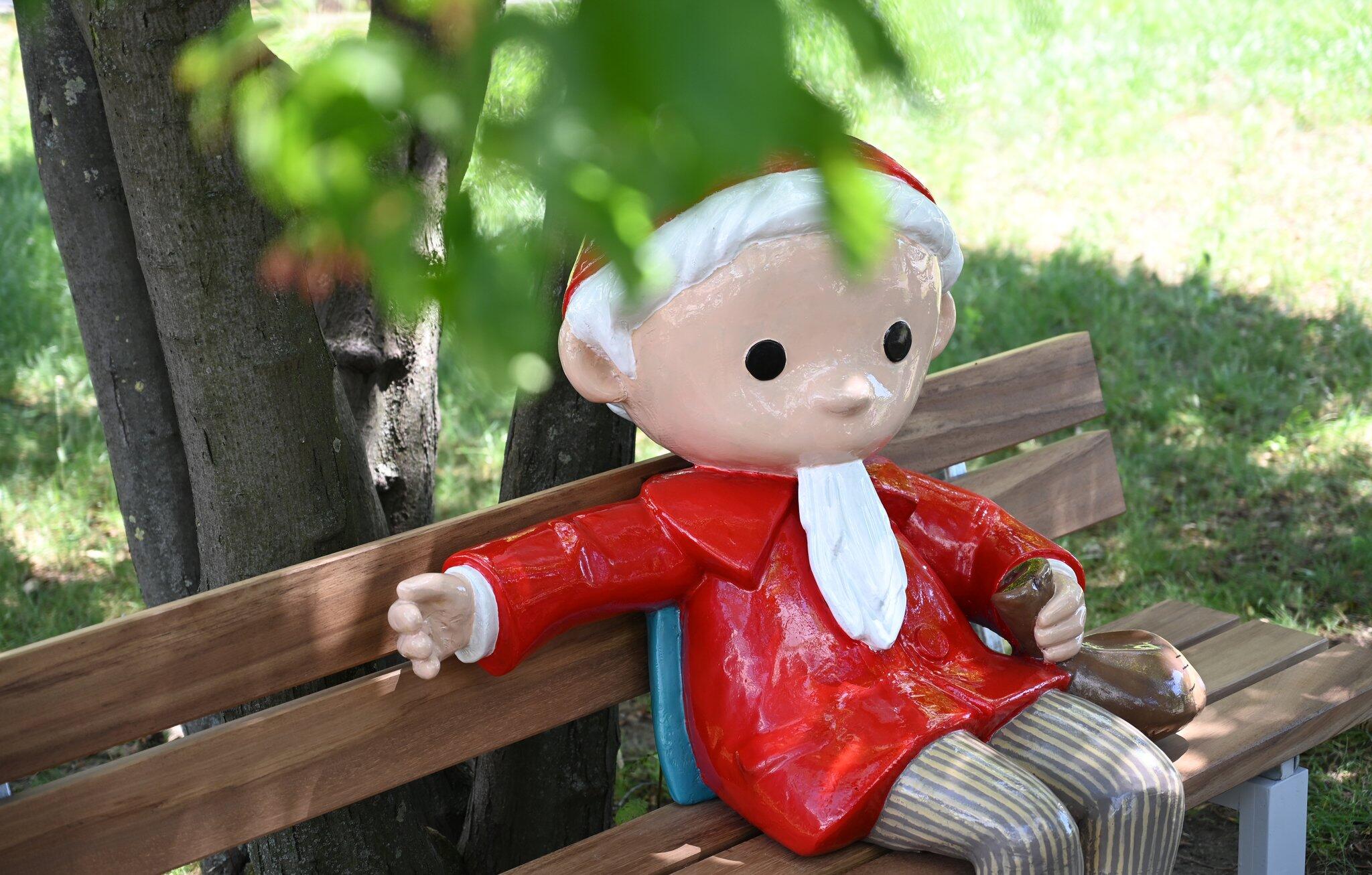 Ein Sandm nnchen Auf Der Bank WEB DE