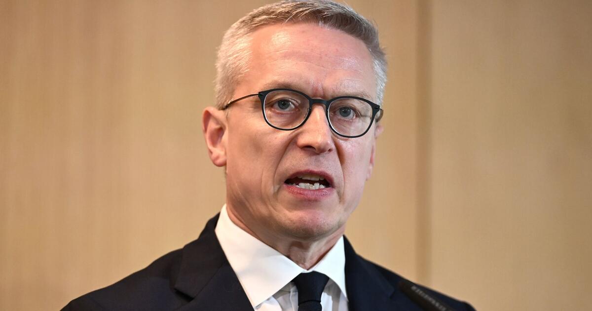 Digitalmininister Karsten Wildberger: Texte mithilfe von KI erstellt ...
