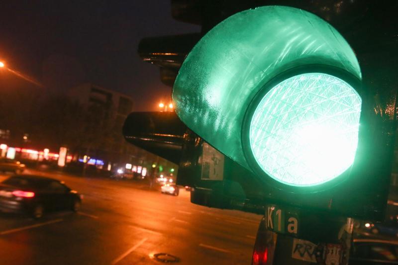 Mehr als Rot-Gelb-Grün: Was Ampeln alles können | WEB.DE